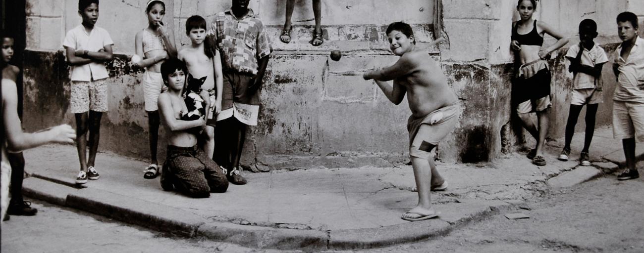 “And Something Magical Happened”: Baseball Photographs by Walter Iooss ...